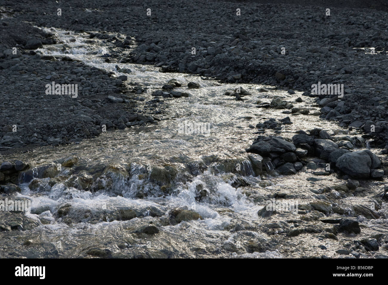 Pebbles in stream hi-res stock photography and images - Alamy