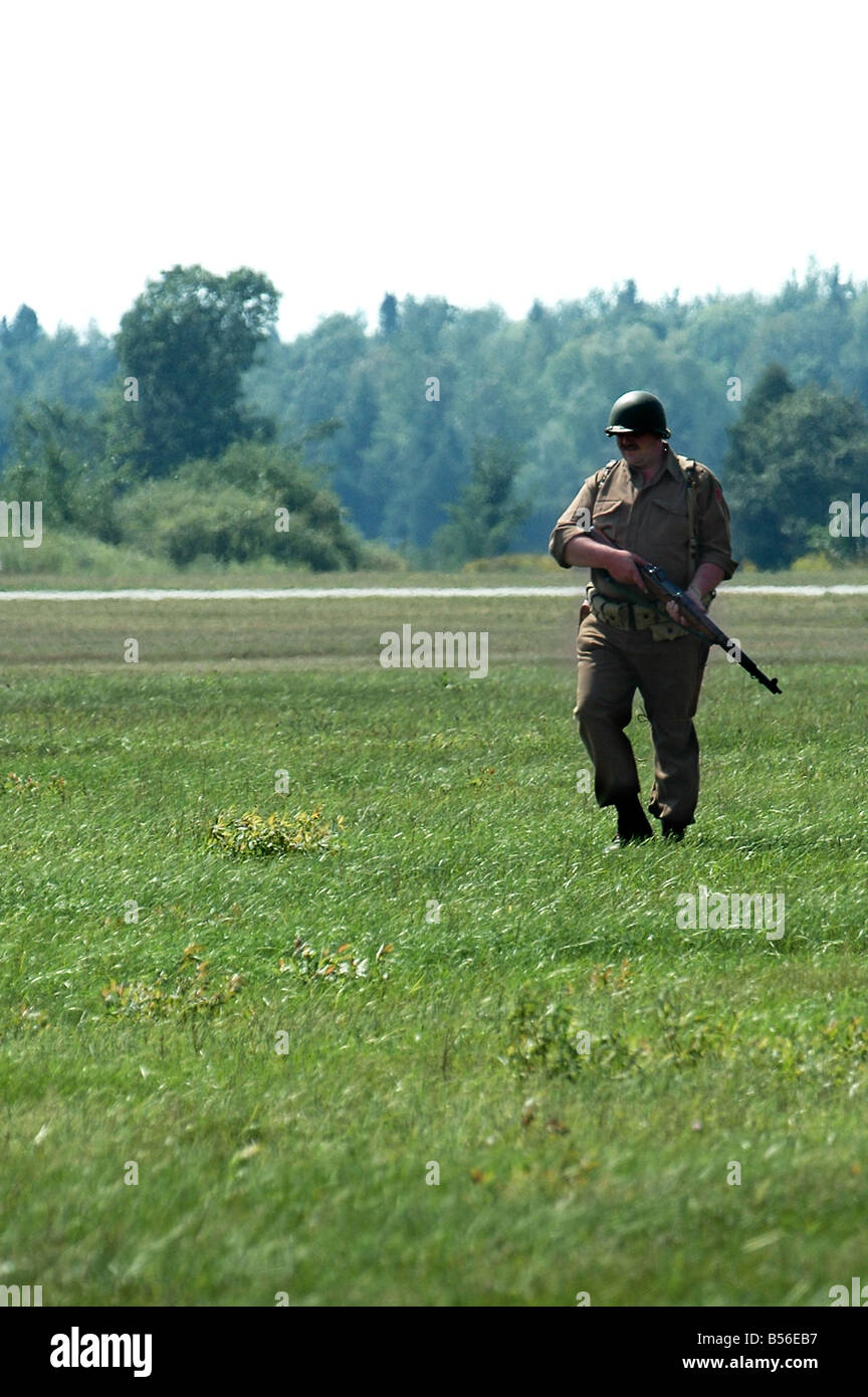 Canadian army wwii hi-res stock photography and images - Alamy