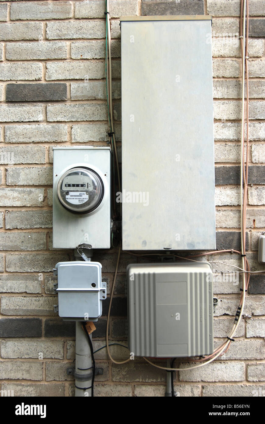Utility boxes hi-res stock photography and images - Alamy