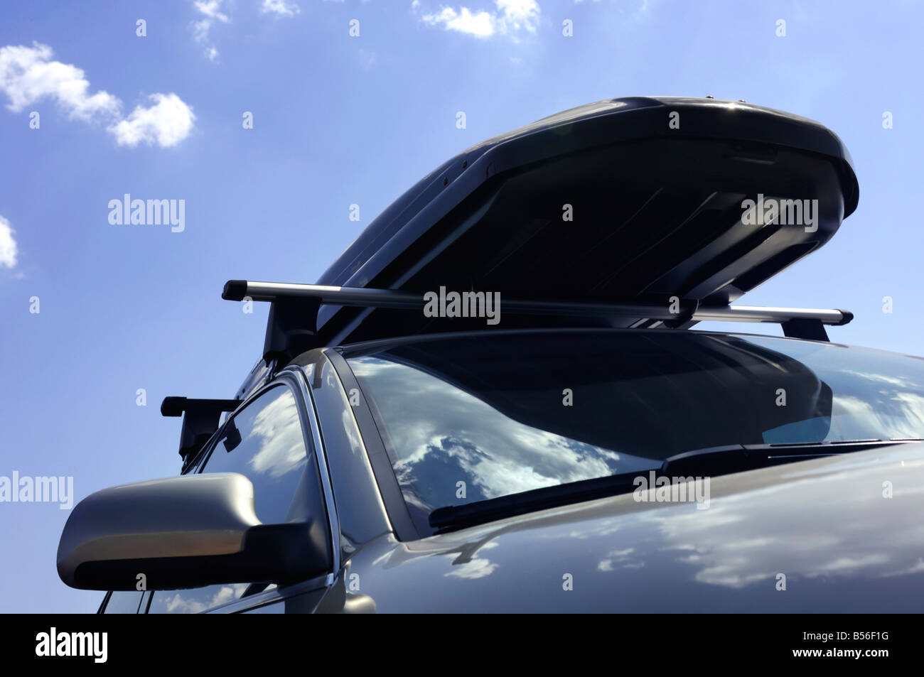 Rooftop trunk hi-res stock photography and images - Alamy