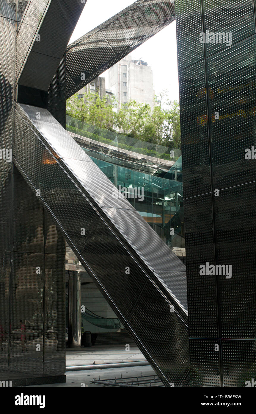 Entrance to a modern office building in Central, Hong Kong Stock Photo ...