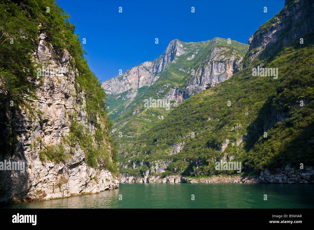 Daning River in Little Three Gorges Yangzi River China JMH3380 Stock ...