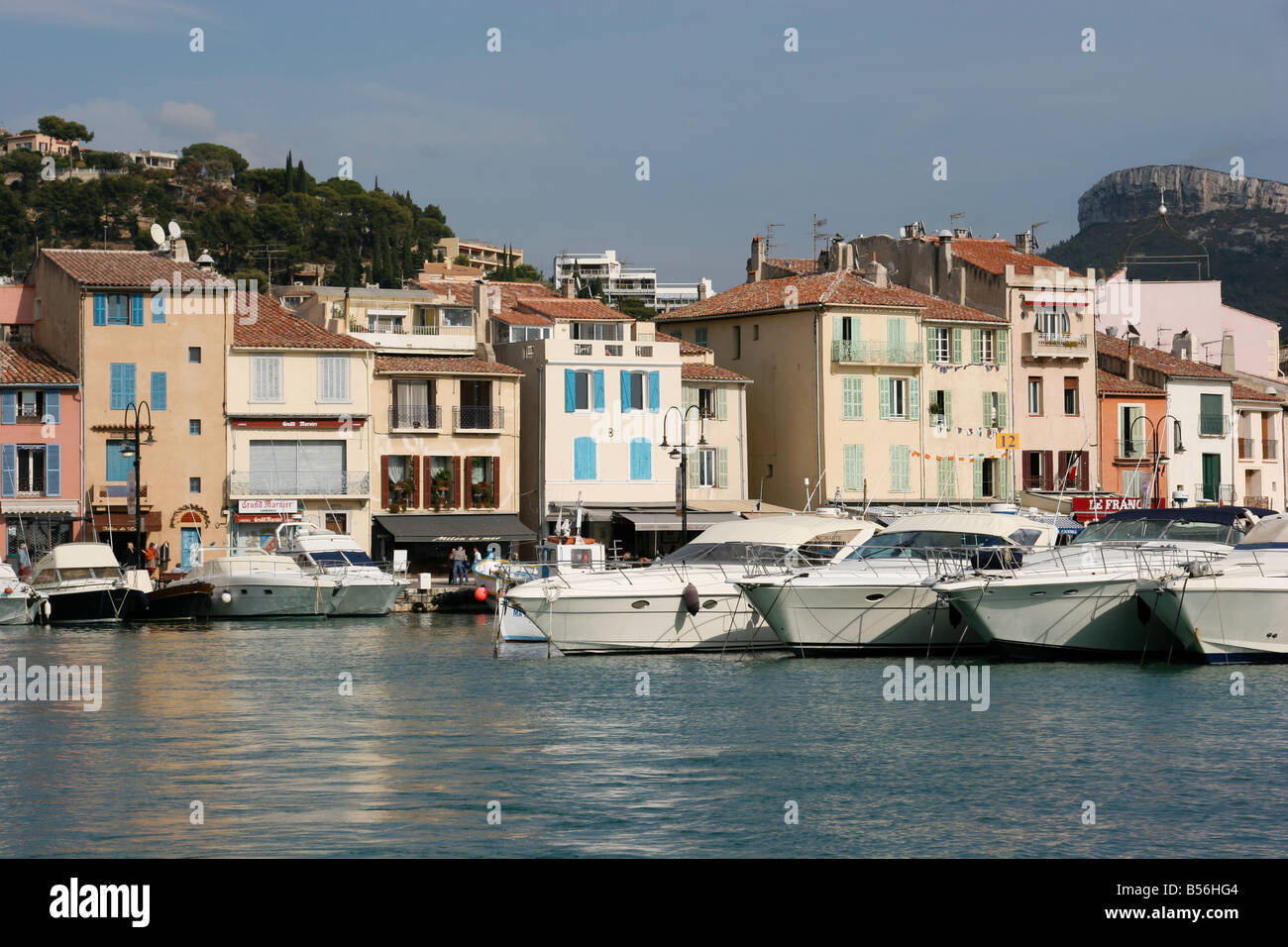 Cassis harbour Provence France Stock Photo - Alamy