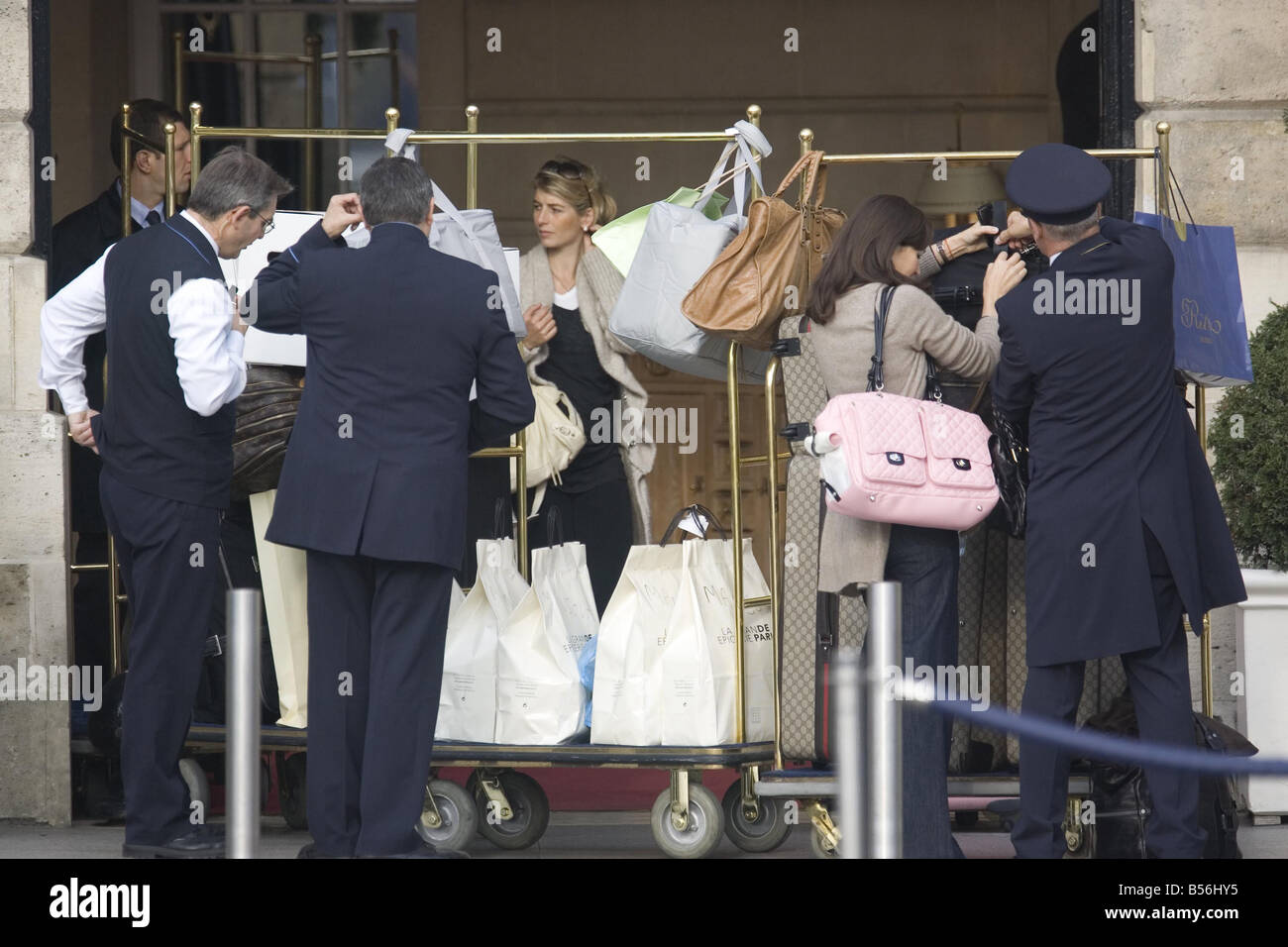 Posh spice hi-res stock photography and images - Alamy