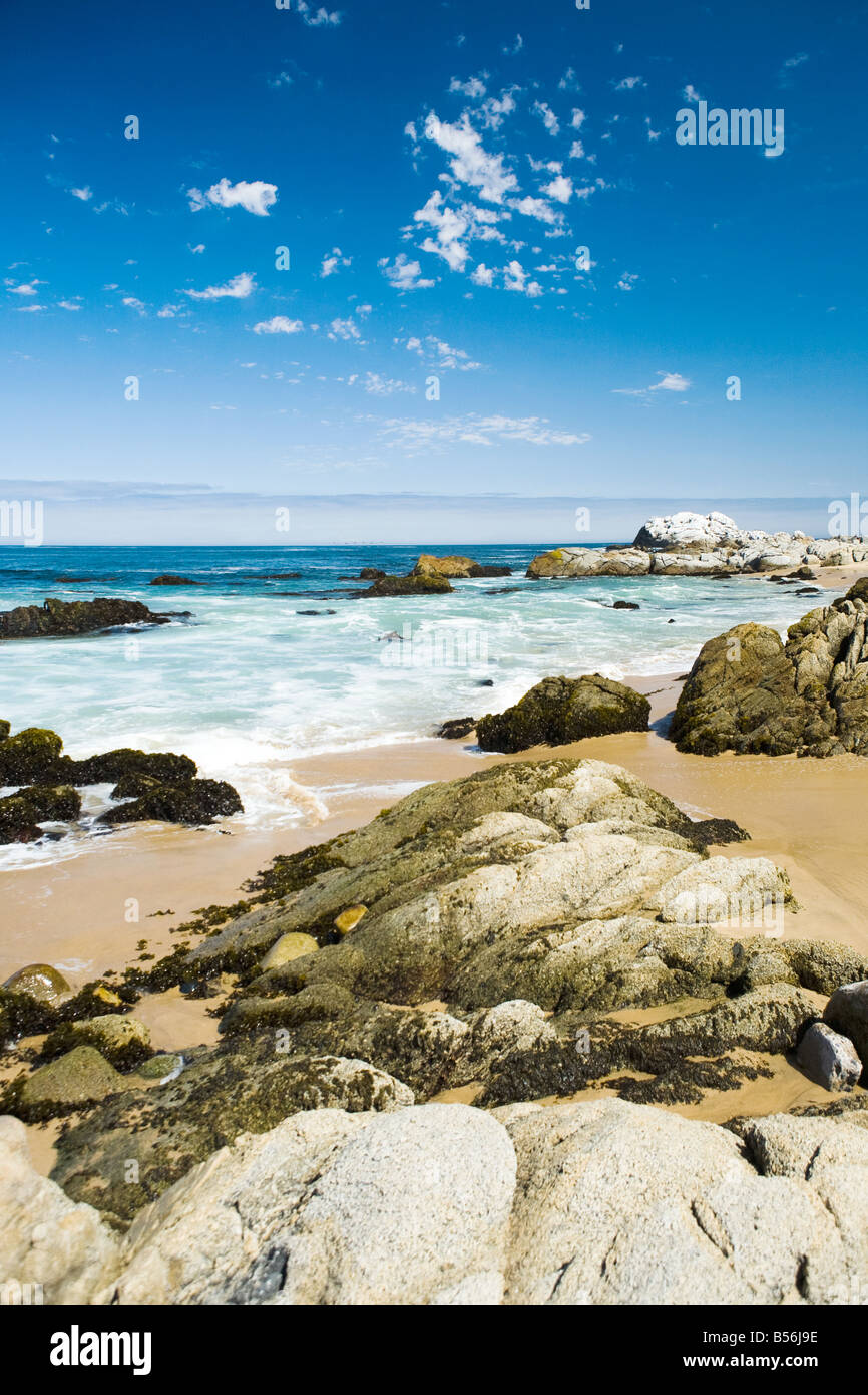 Chile rock in sea hi-res stock photography and images - Alamy