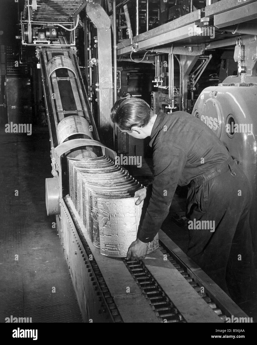 Printing press 1950s hi-res stock photography and images - Alamy