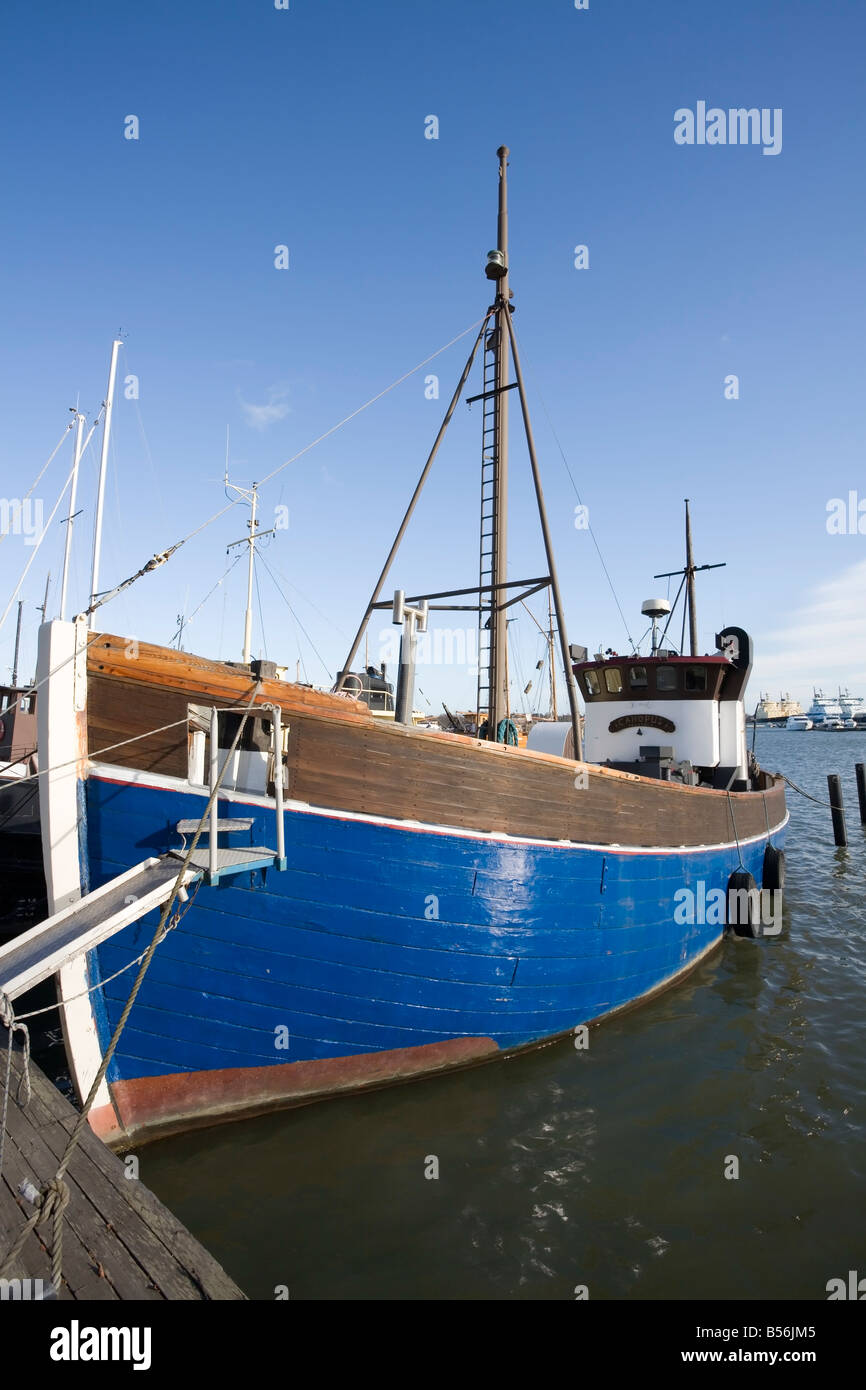 Helsinki finland boat hi-res stock photography and images - Alamy