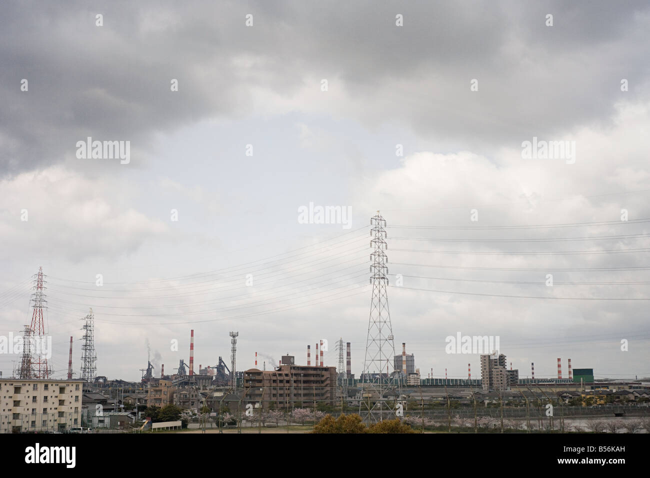 Overcast city weather cityscape asia hi-res stock photography and ...