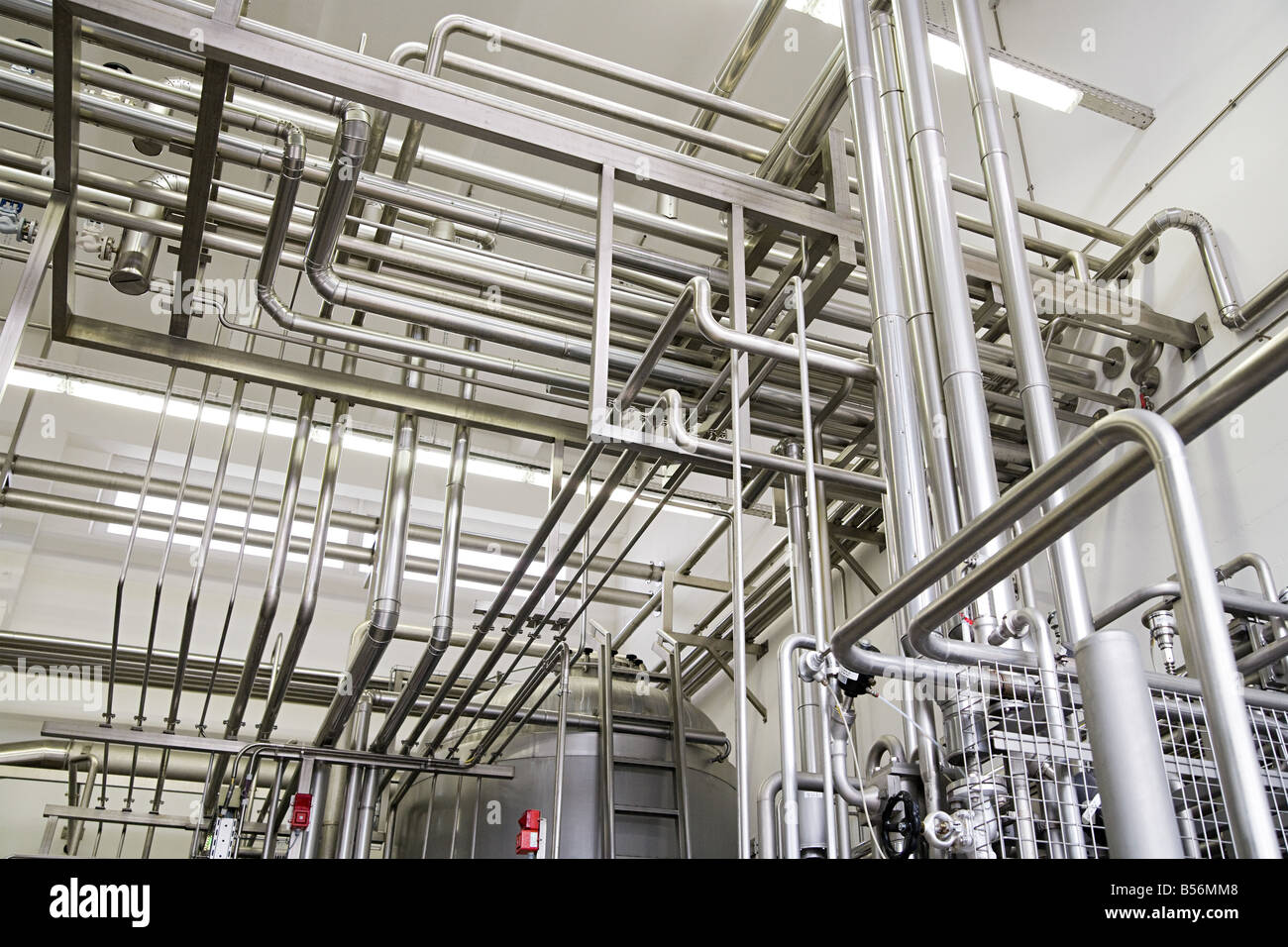 Industrial piping in a factory Stock Photo - Alamy