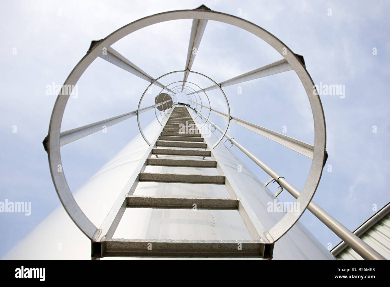 Ladder shape hi-res stock photography and images - Alamy