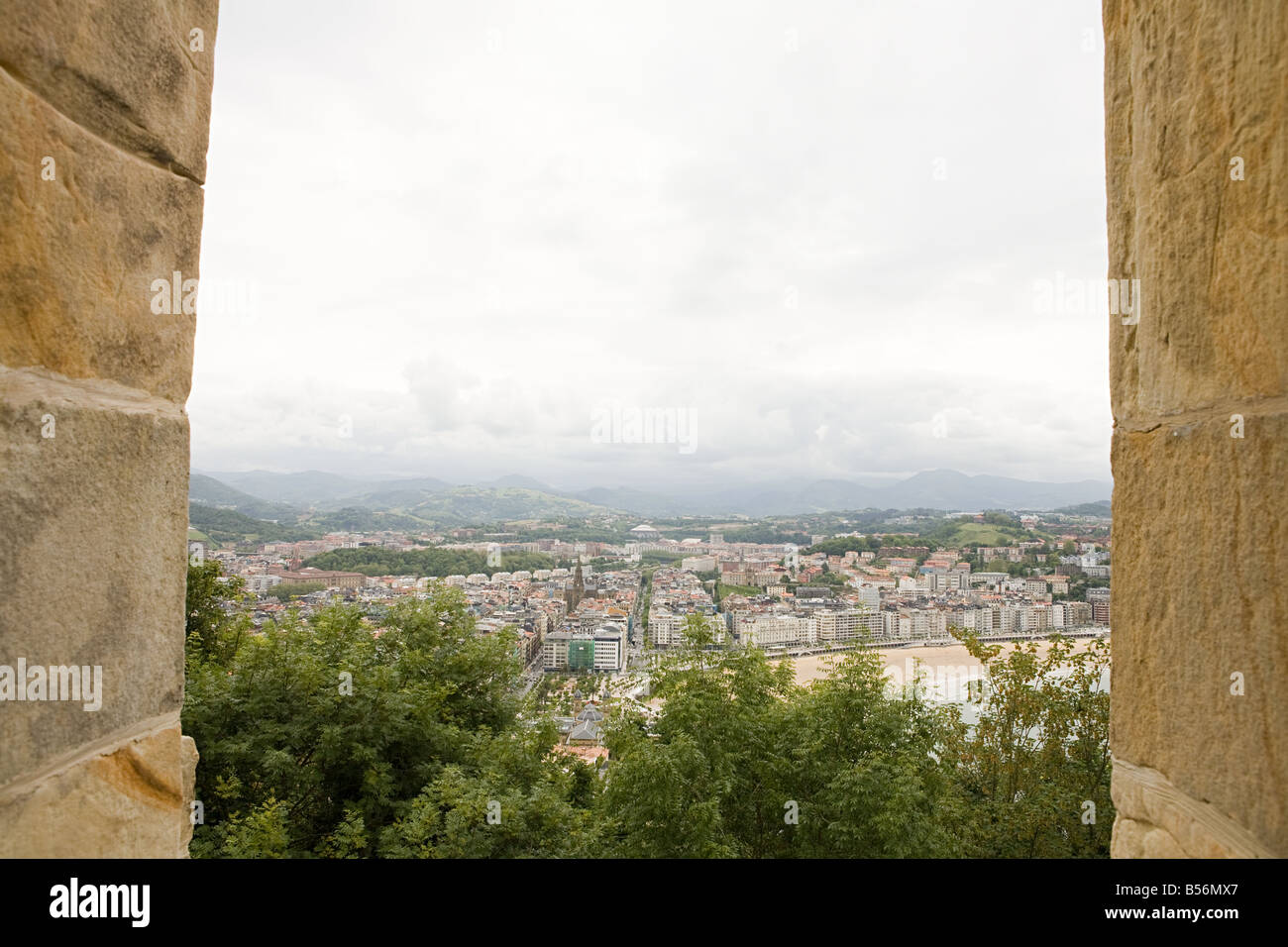 Mota castle san sebastian hi-res stock photography and images - Alamy