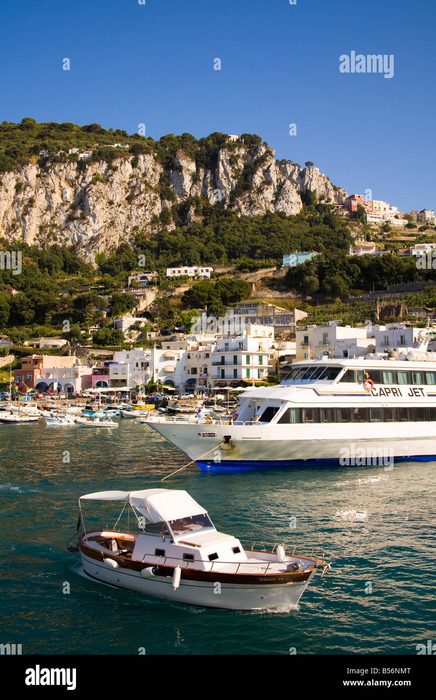 View of harbour, boats, buildings and mountains, Marina Grande, Capri ...