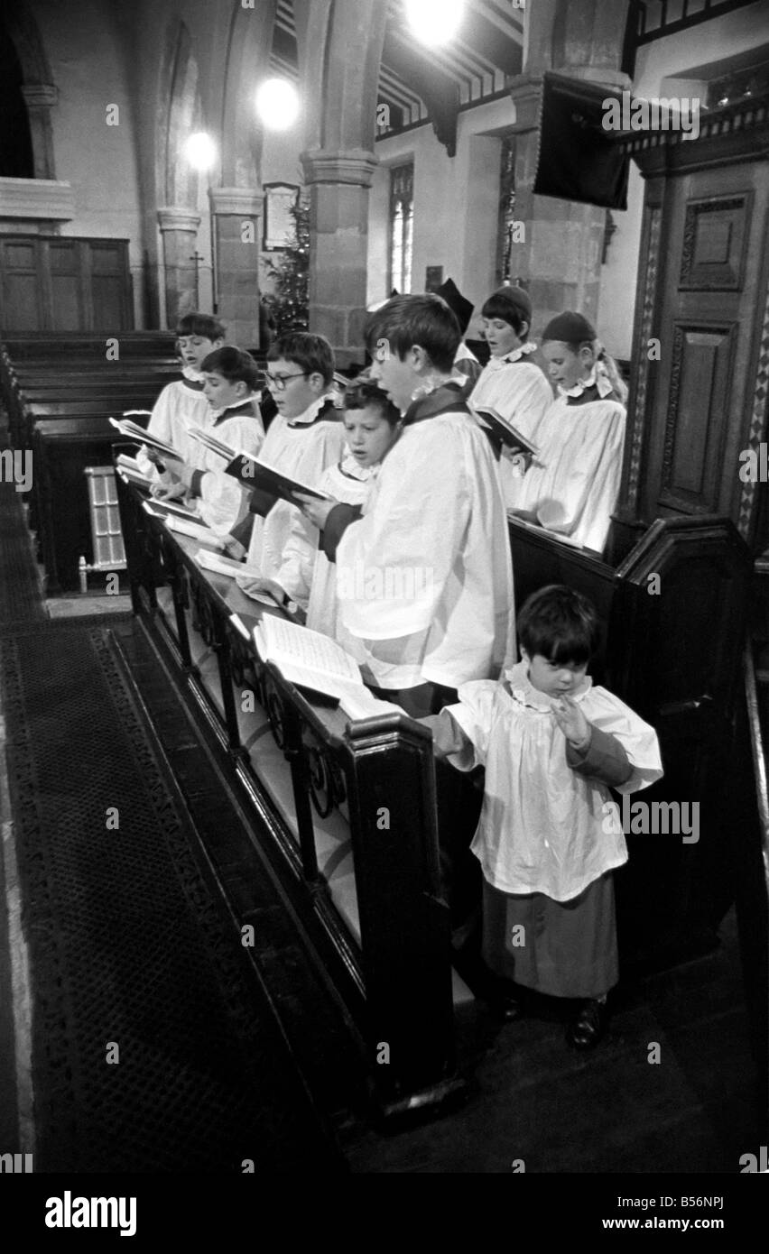 Children in church 1960s hi-res stock photography and images - Alamy
