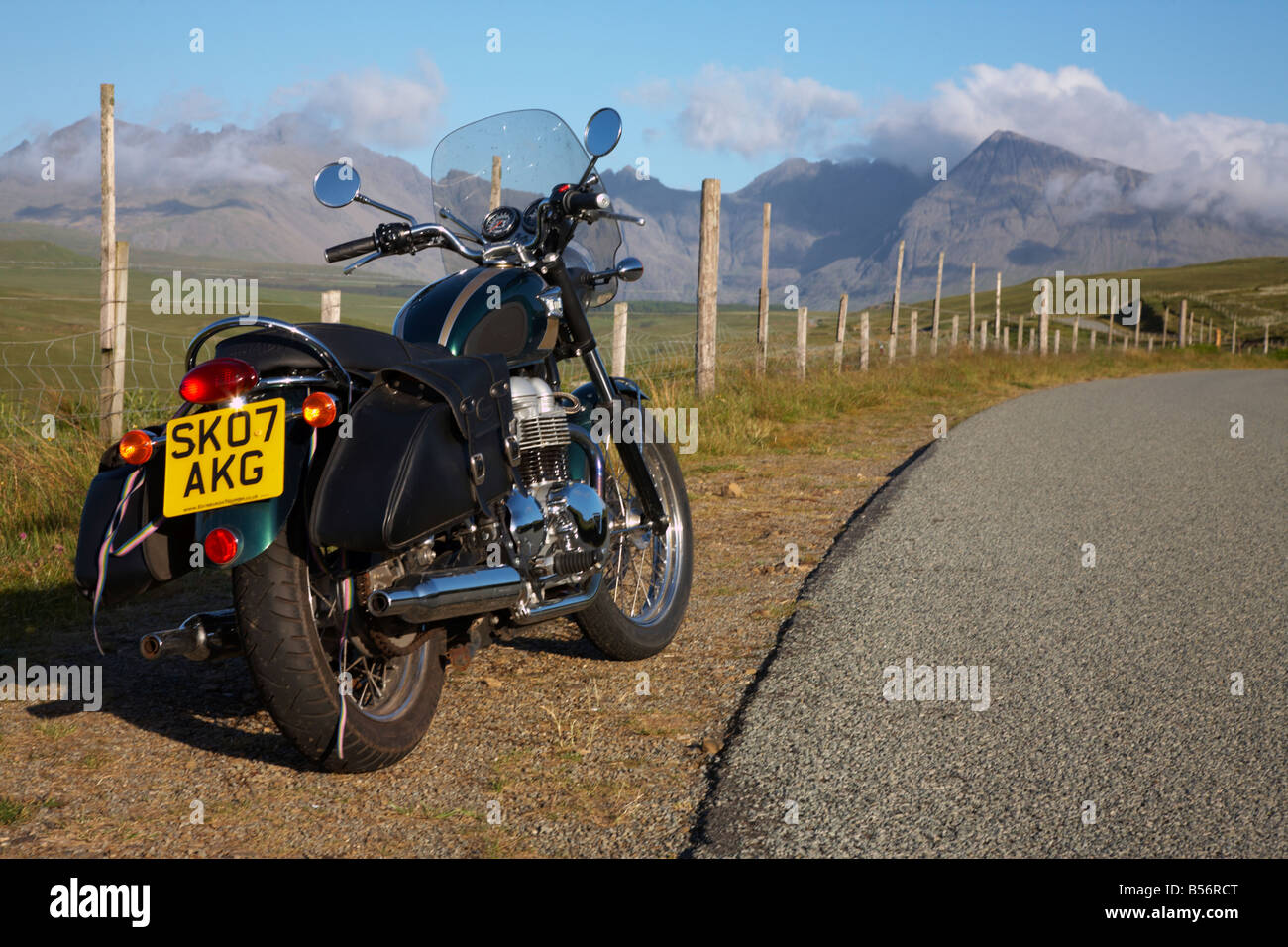 Triumph motorcycle uk hi-res stock photography and images - Alamy