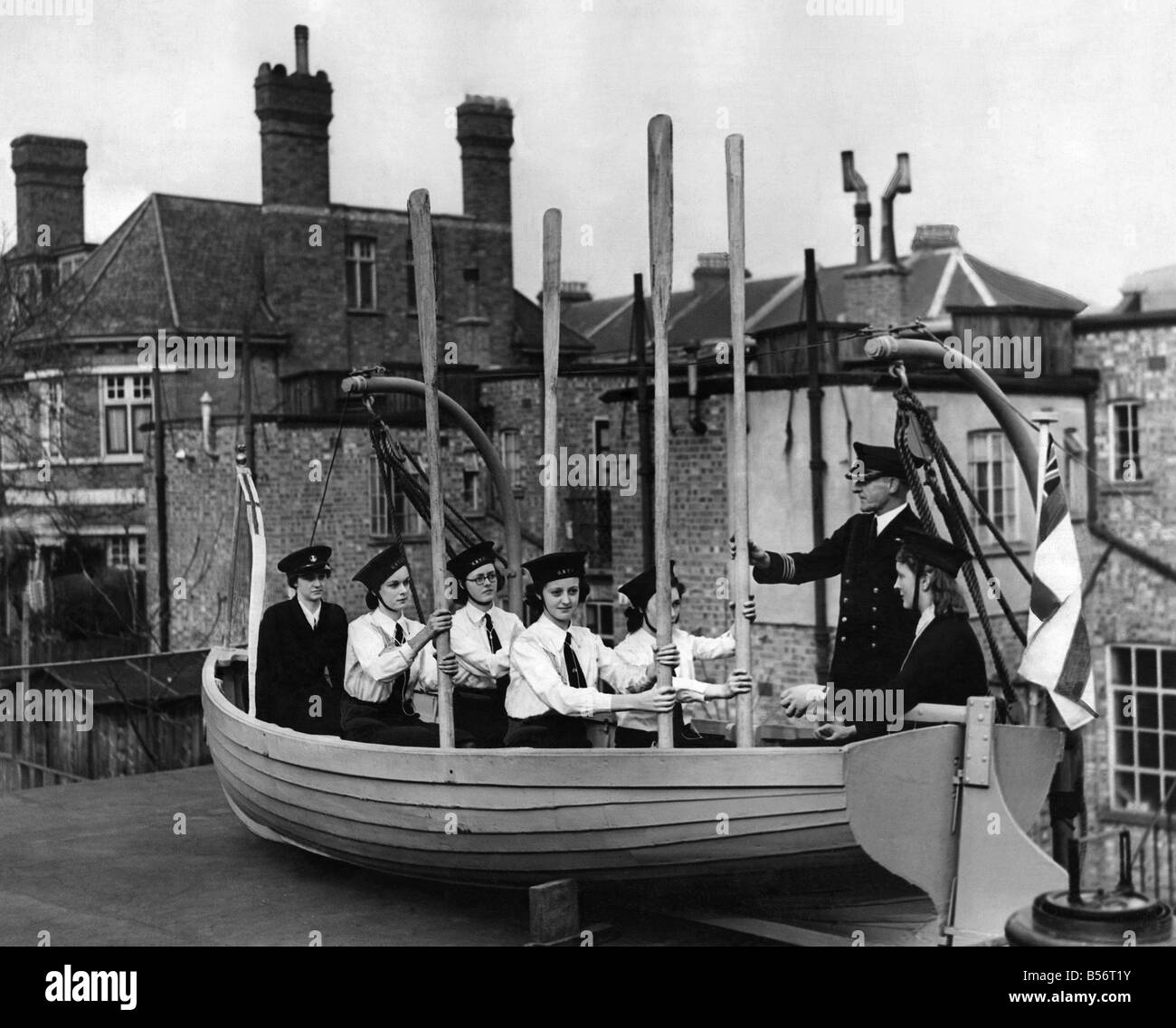 Naval training boat hi-res stock photography and images - Alamy