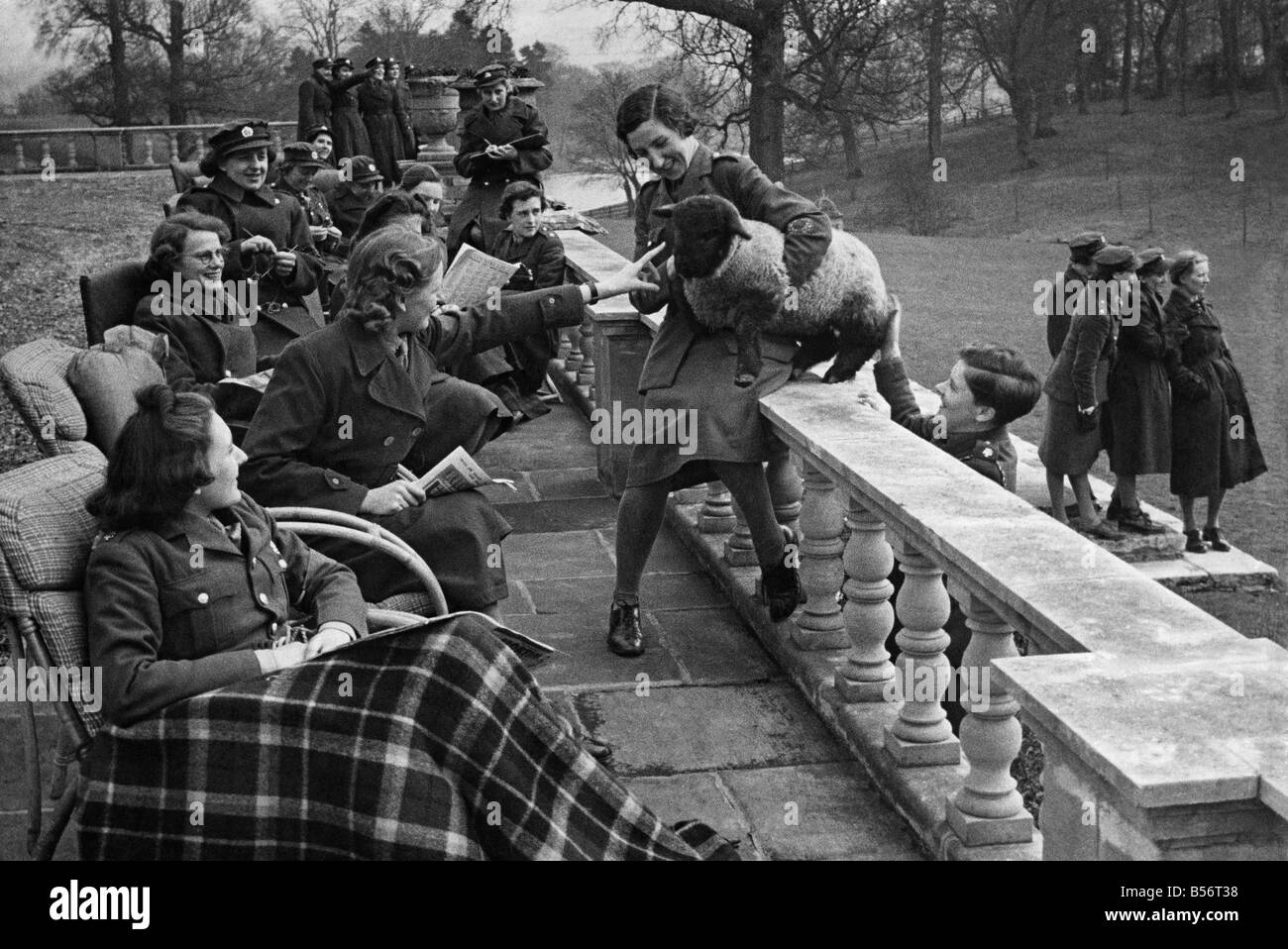 Women Ats Ww2 High Resolution Stock Photography and Images - Alamy