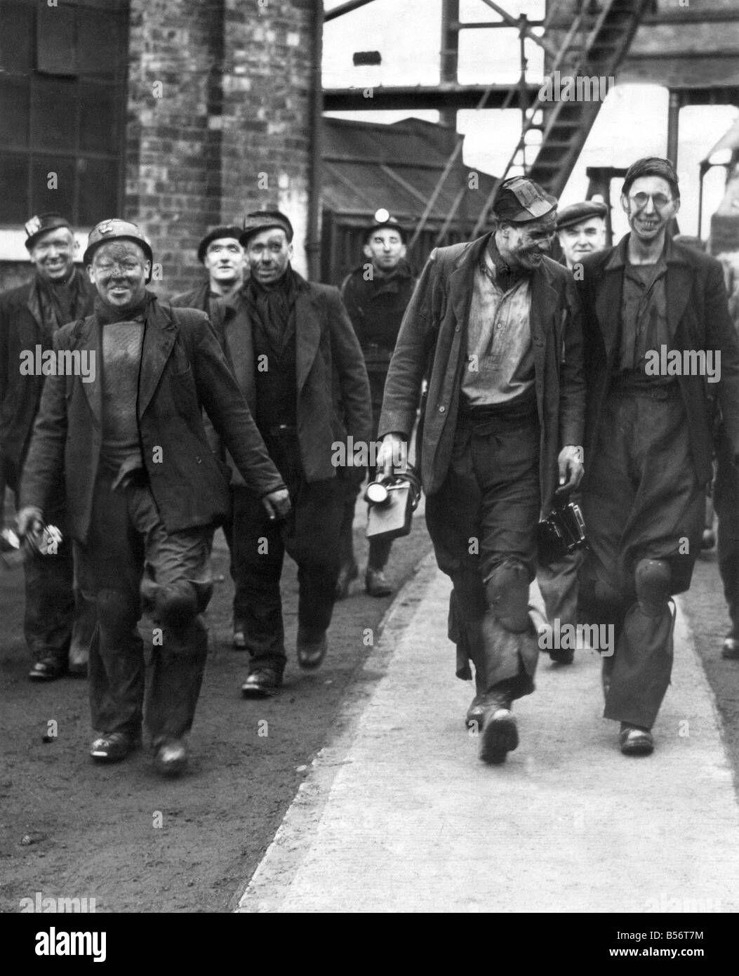 Beaming miners leaving Ravensworth Colliery near Birtley after a ...