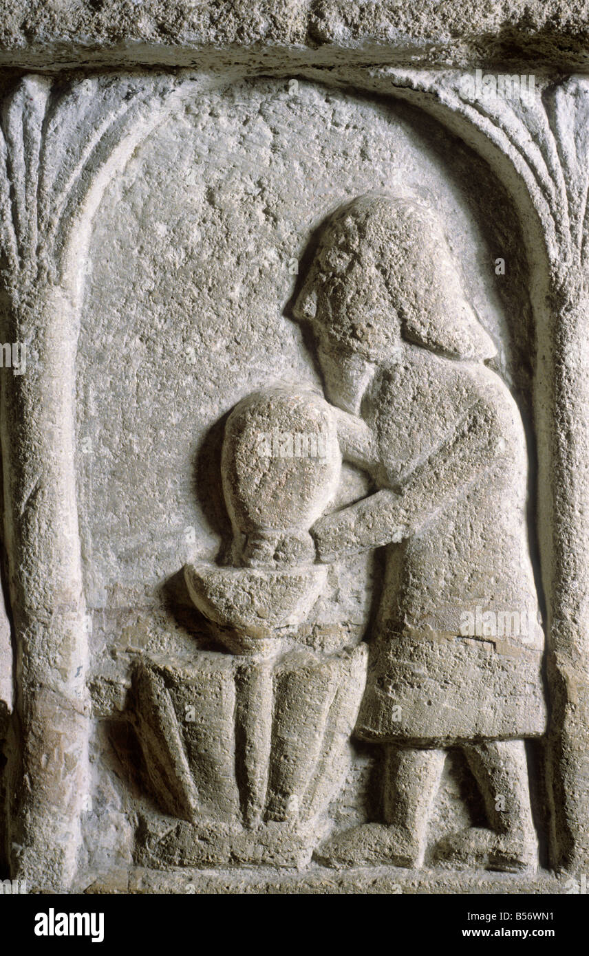 Quern stone hi-res stock photography and images - Alamy