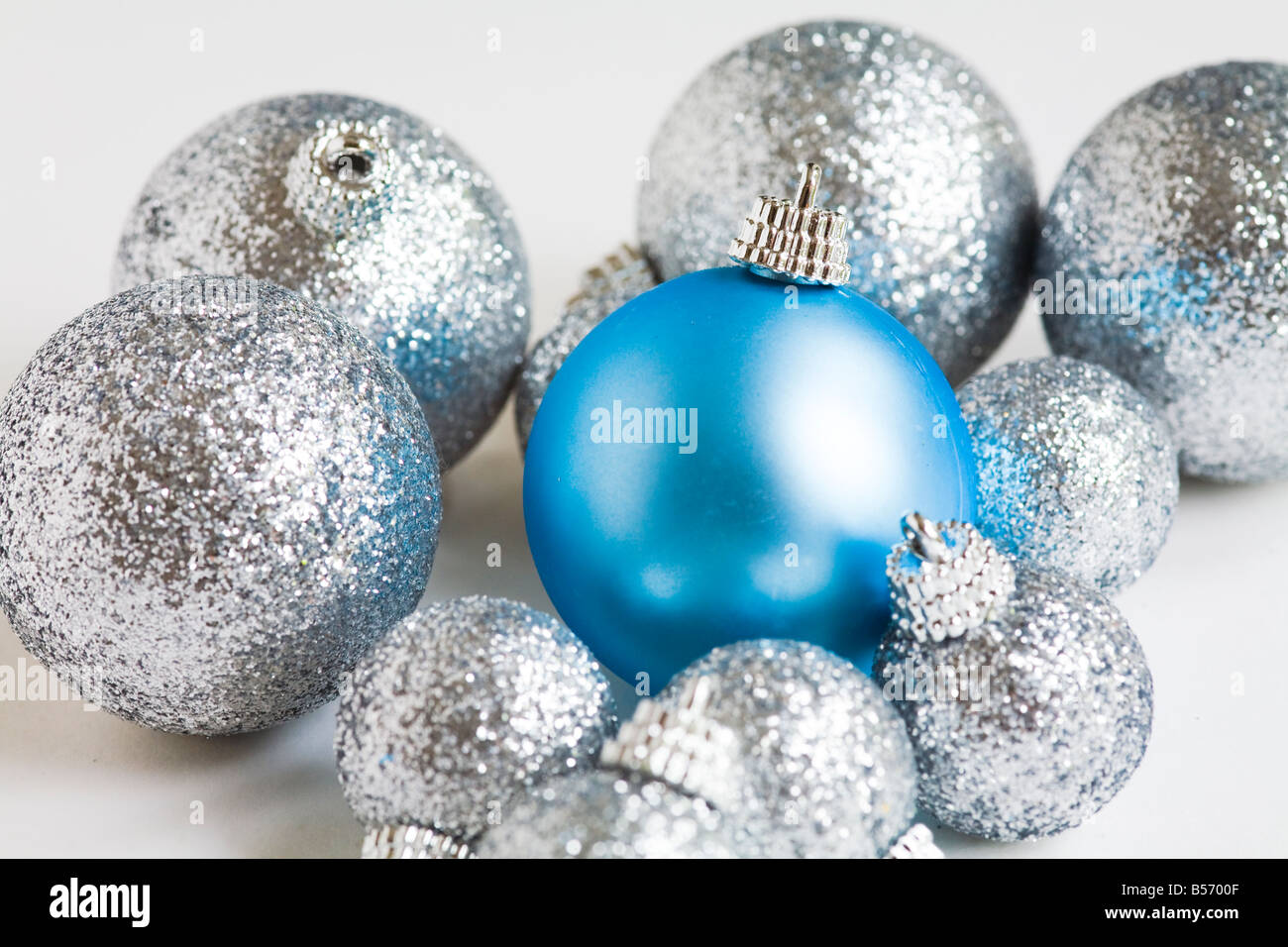 Blue and silver christmas hi-res stock photography and images - Alamy