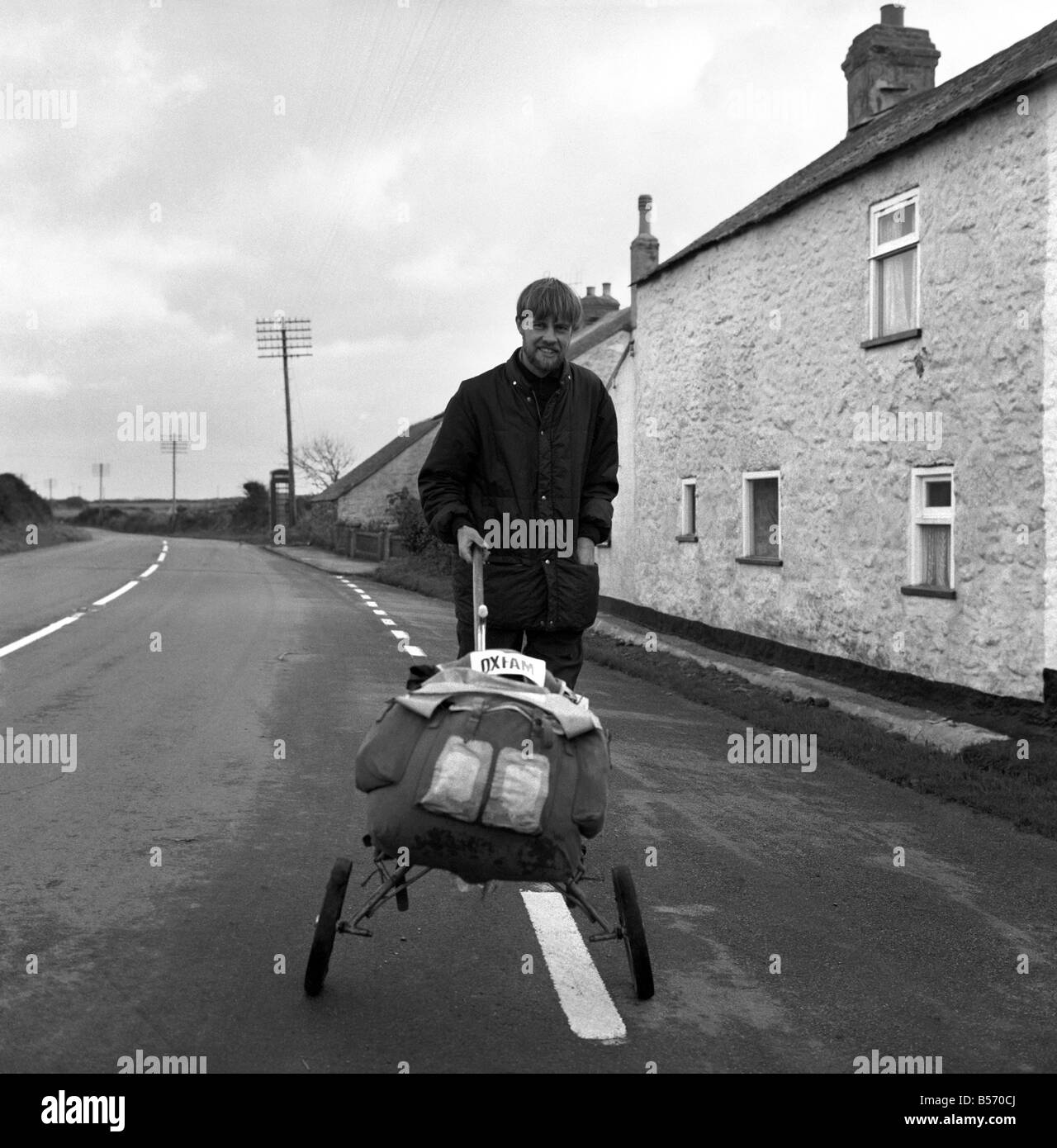 Legless Norman Croucher, 29, walking from John o' Groats on artificial ...
