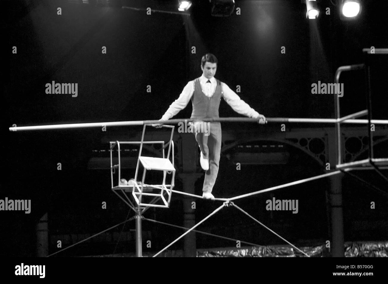 As the matinee performance of Roberts Brothers Circus was starting at ...