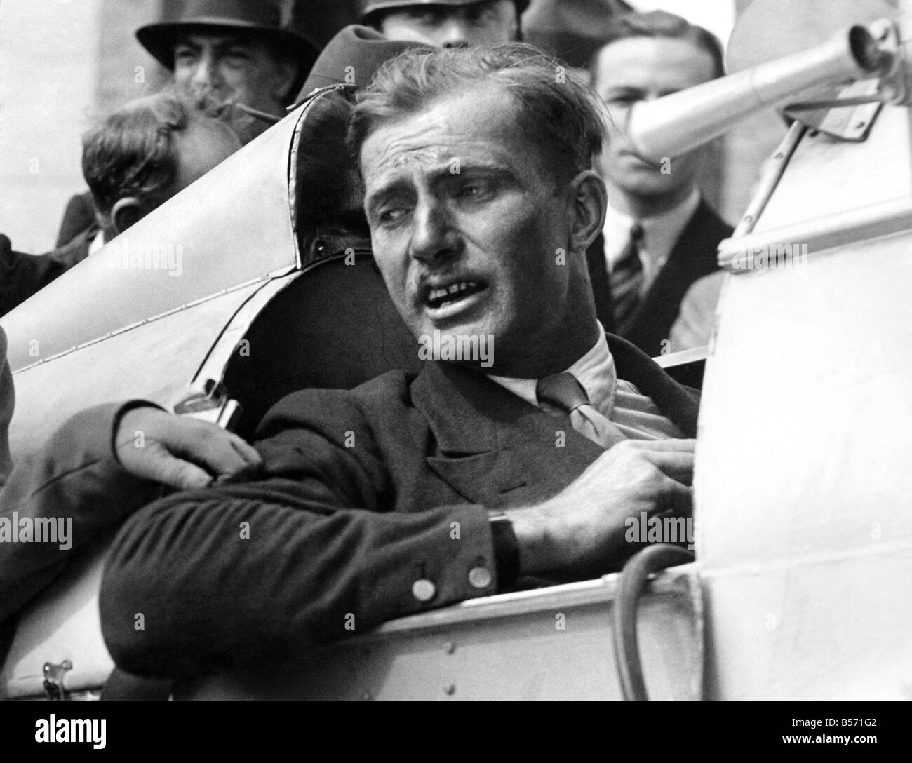 C W A Scott, who achieved prominence as a aviator in 1931 when he flew ...