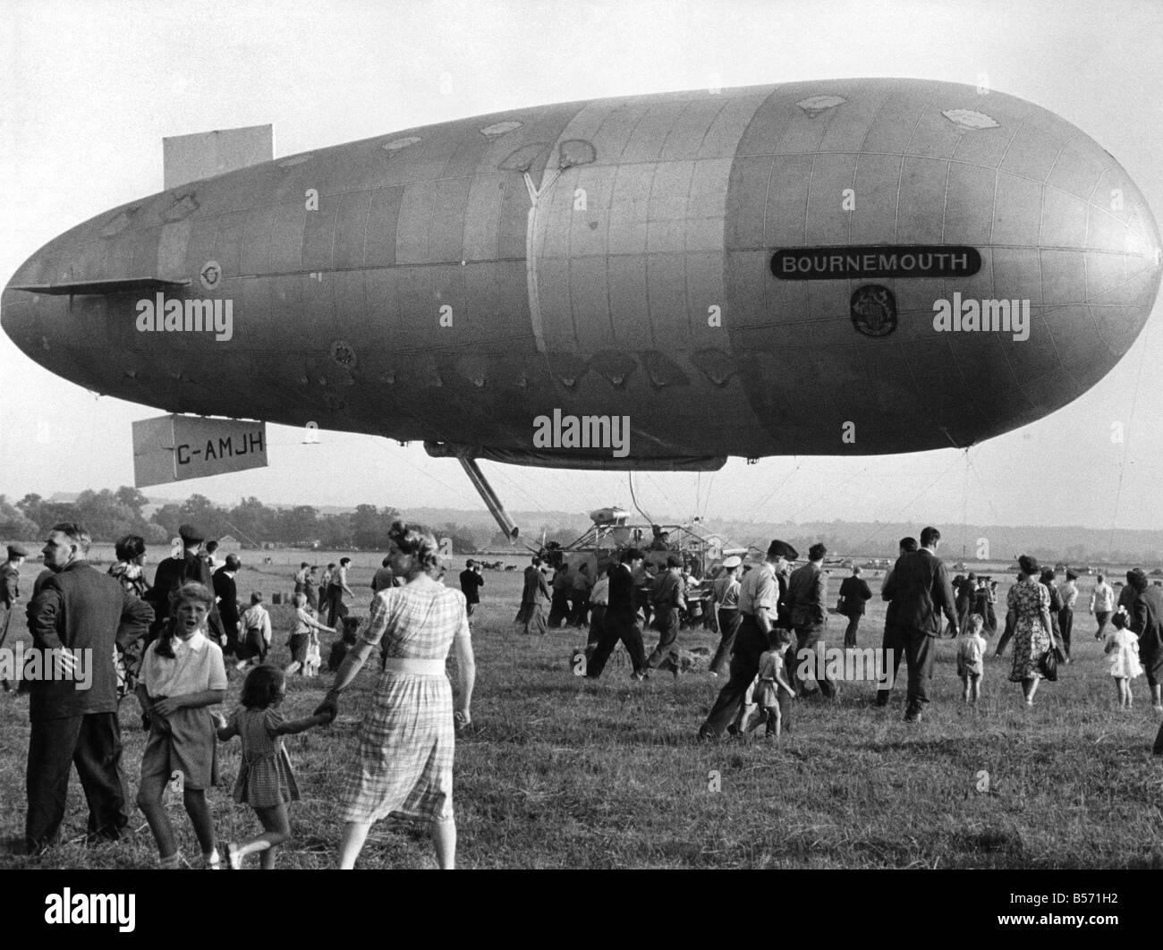 The Bournemouth Non-rigid airship G was 108ft long with a capacity of ...