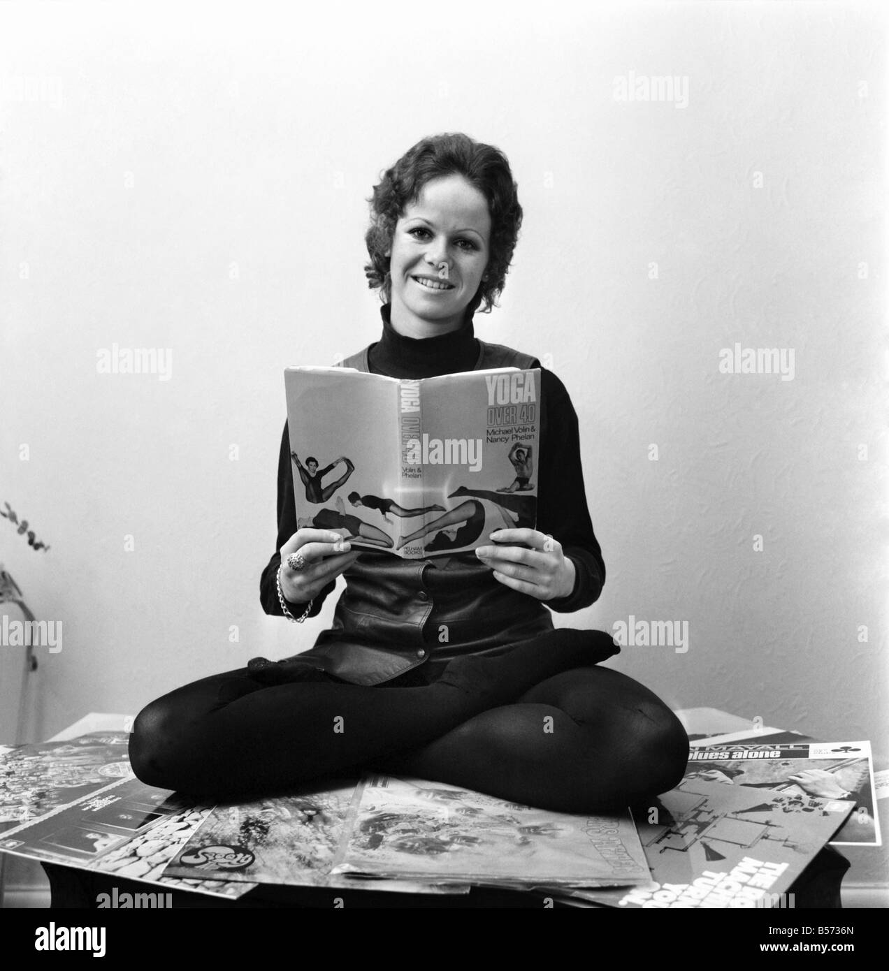 18 year old model hi-res stock photography and images - Alamy