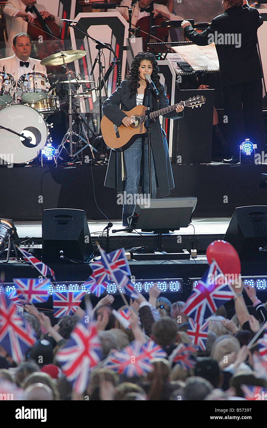 60th anniversary of ve day hi-res stock photography and images - Alamy