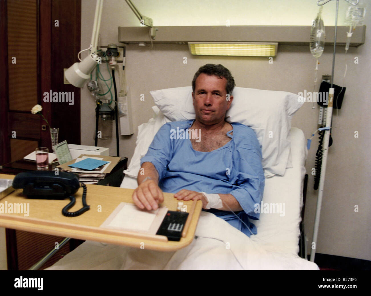 BBC War Correspondent Martin Bell in a London Hospital. Martin Bell a ...