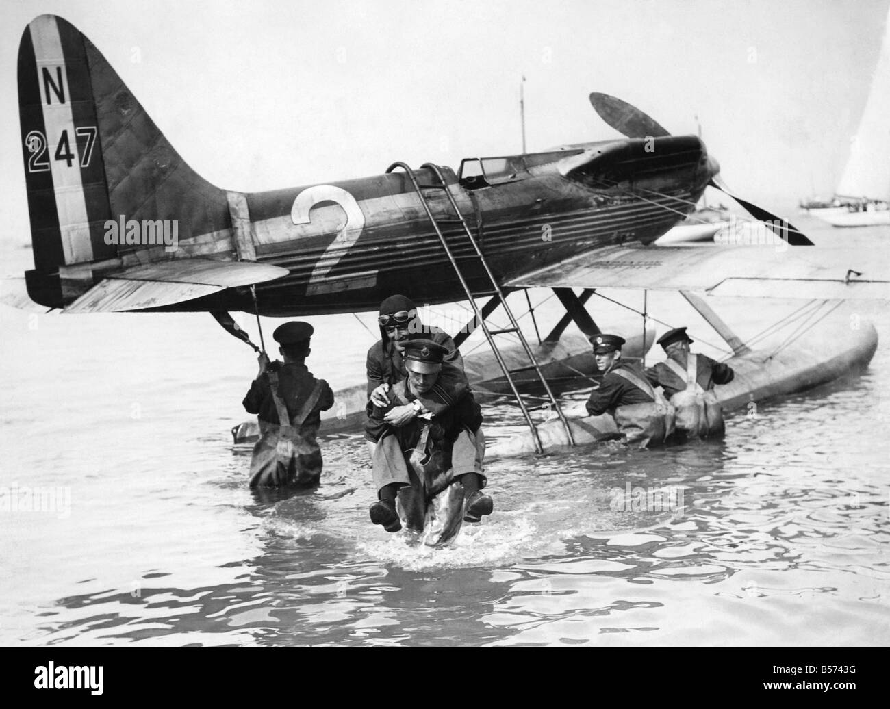 British seaplane Black and White Stock Photos & Images - Alamy