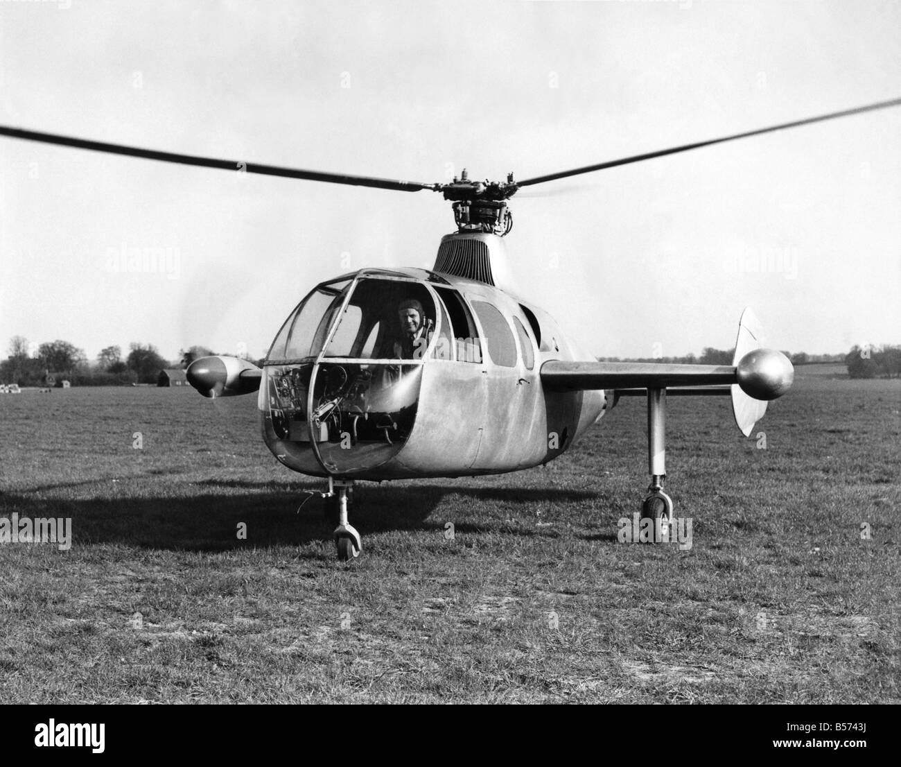 Helicopter test pilot Black and White Stock Photos & Images - Alamy