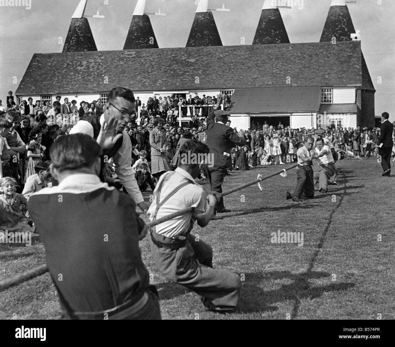 The hop farm kent paddock wood hi-res stock photography and images - Alamy