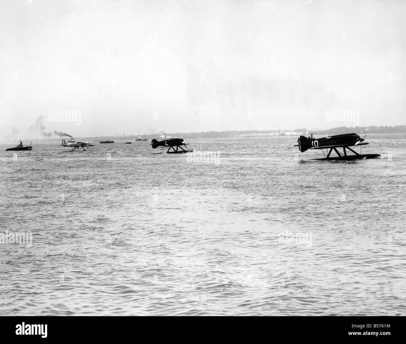 1920s seaplanes hi-res stock photography and images - Alamy