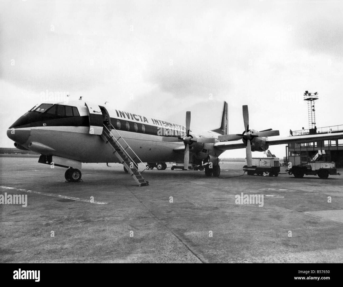 Aircraft Vickers Vanguard. April 1973 P004848 Stock Photo - Alamy