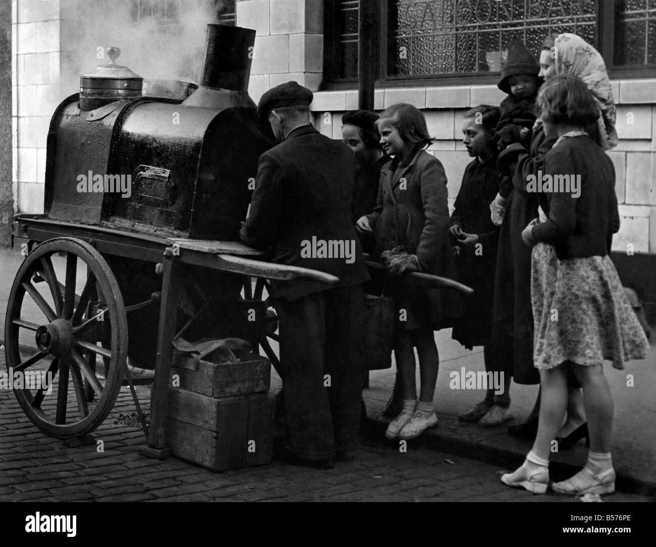 Sunderland, Bedford Street. For the last 60 years Mr. Thomas Reay and ...
