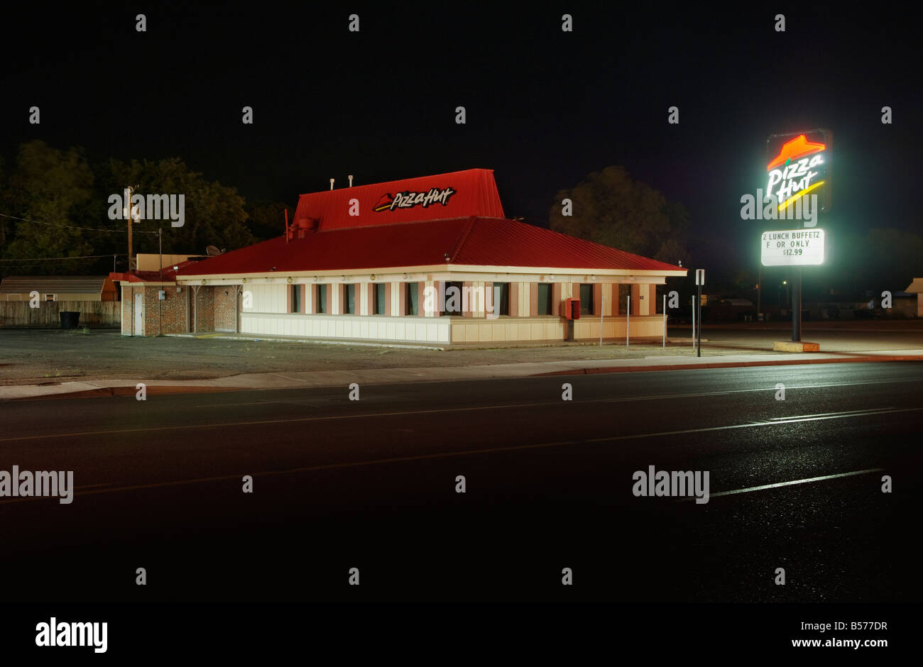 Pizza hut usa drive thru hi-res stock photography and images - Alamy