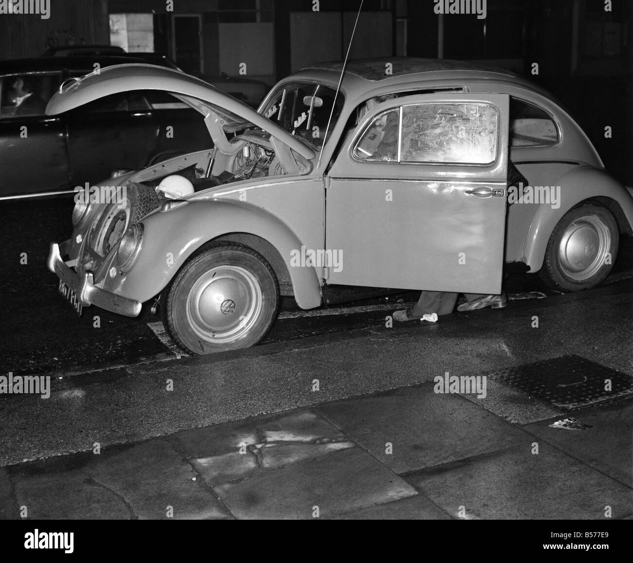 Bombs: Police chase V.W wanted on bomb squad list of wanted cars ...