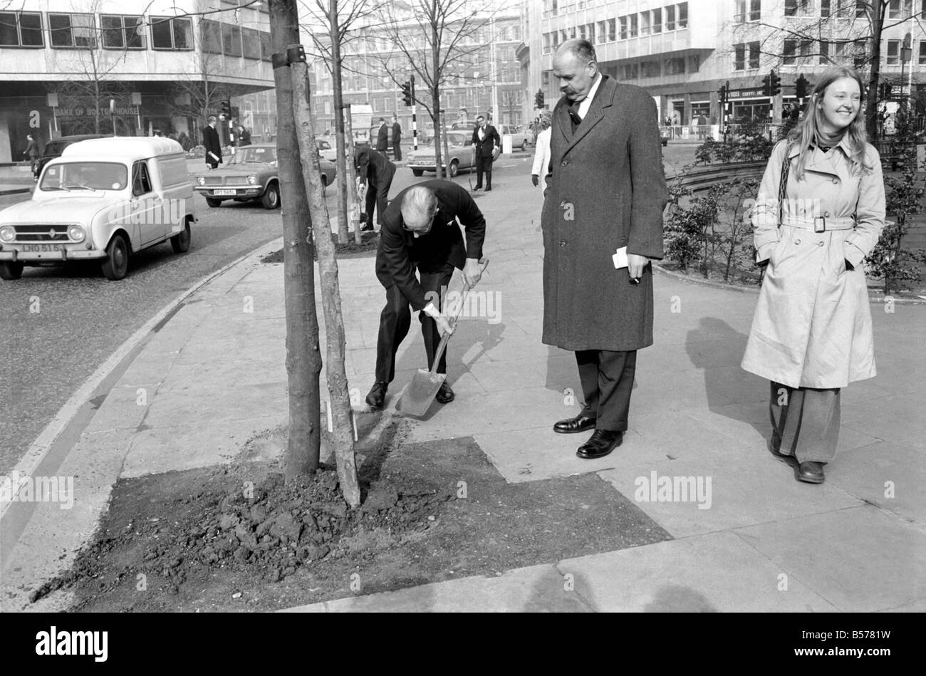 Unusual/Men/Marching: "Garden Spades" on parade in the city. February ...