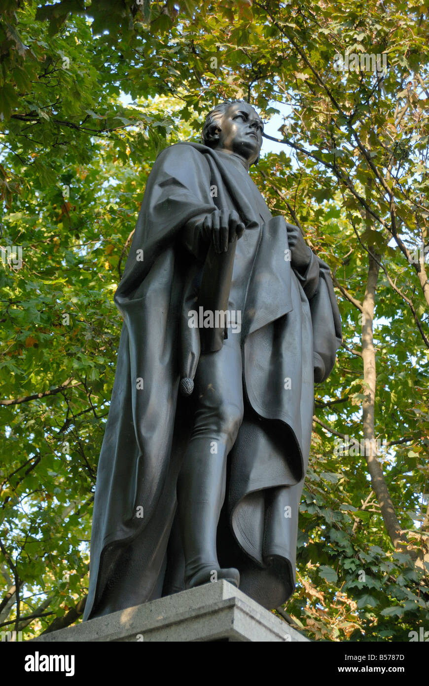 Statue of William Pitt the Younger, Hanover Square, London Stock Photo ...