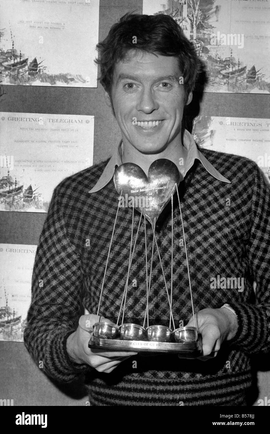 Some mothers do ave em michael crawford hi-res stock photography and ...