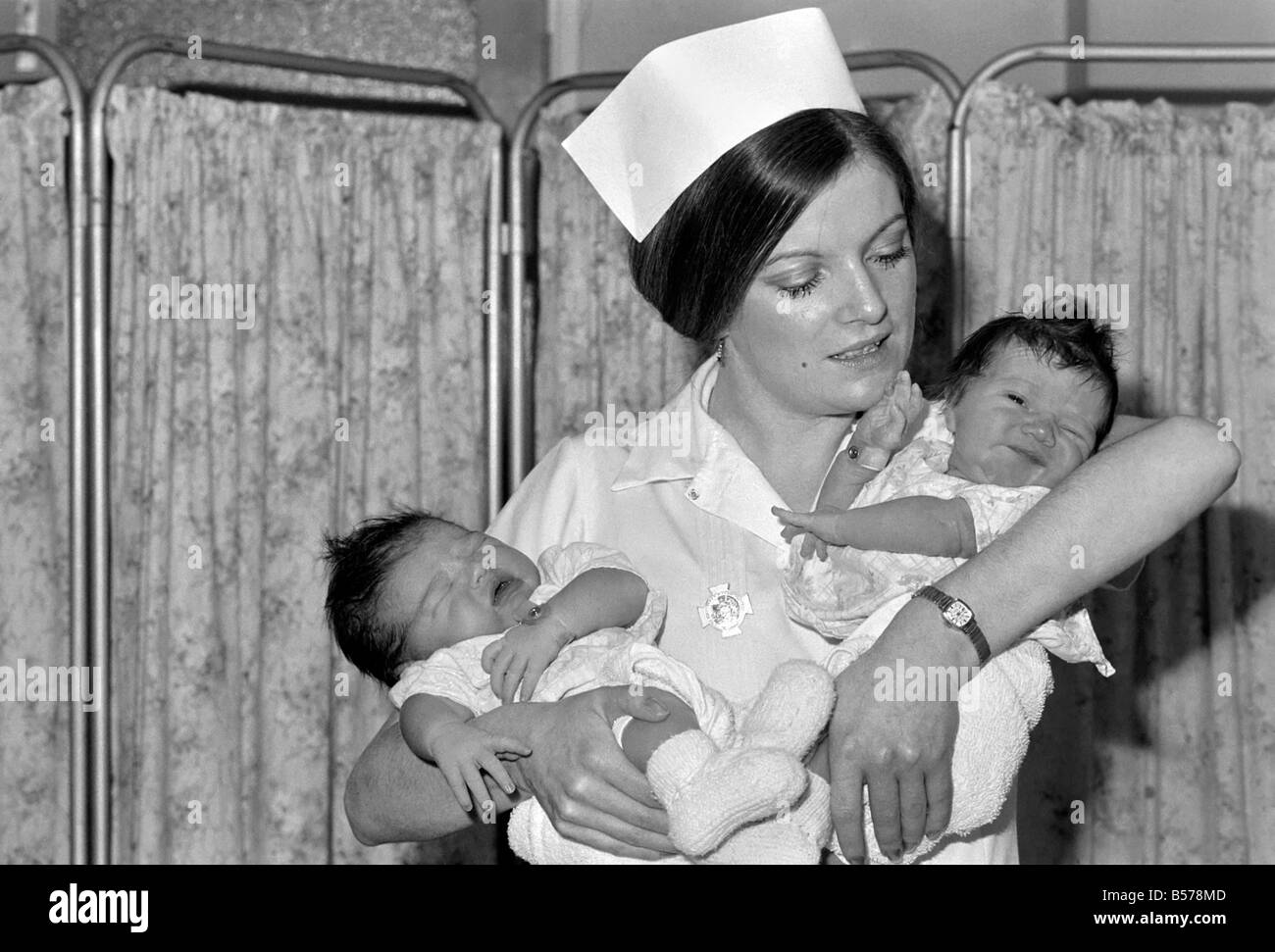 New born baby 1970s hi-res stock photography and images - Alamy