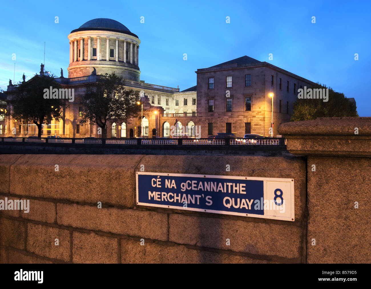 Rotunda dublin hi-res stock photography and images - Alamy