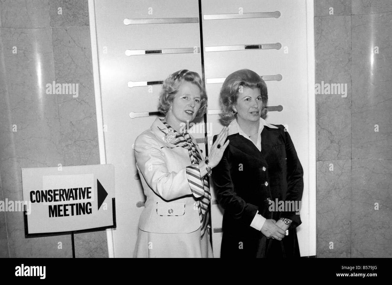 Tory leader mrs thatcher hi-res stock photography and images - Alamy