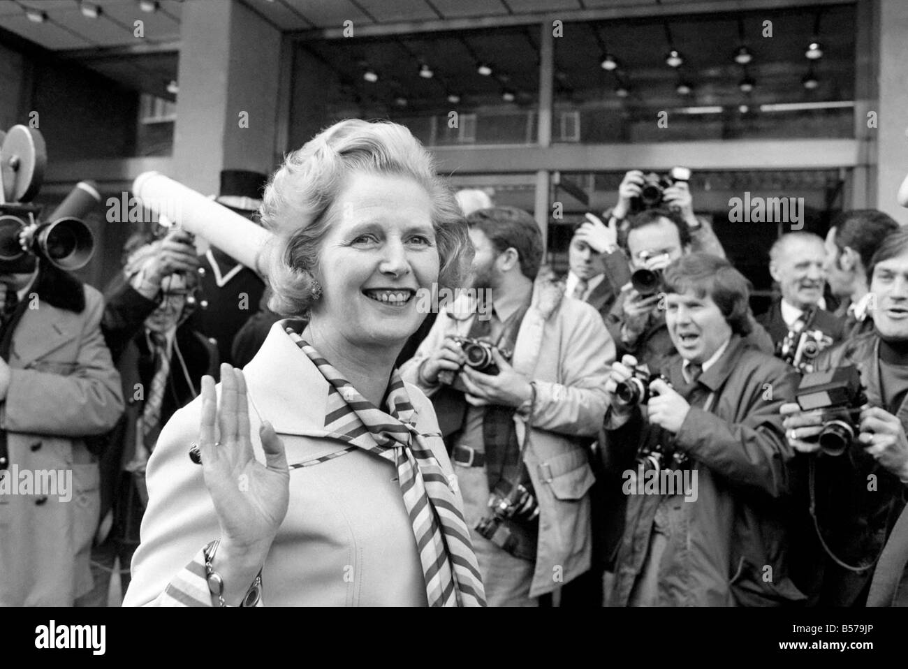 Tory leader mrs thatcher hi-res stock photography and images - Alamy