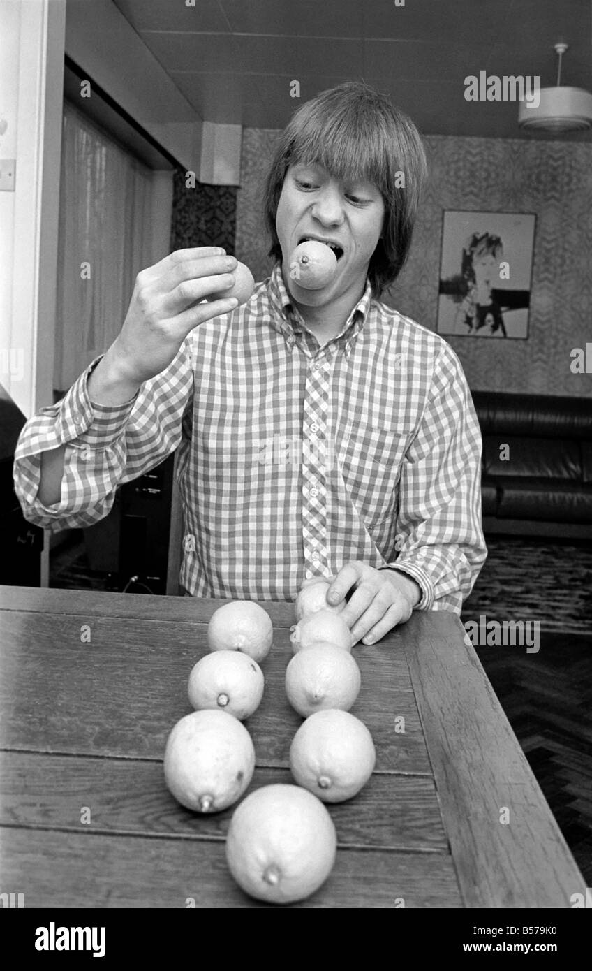 Champion Lemon Eater. Student Paul Natschowny of Hatfield Polytechnic ...
