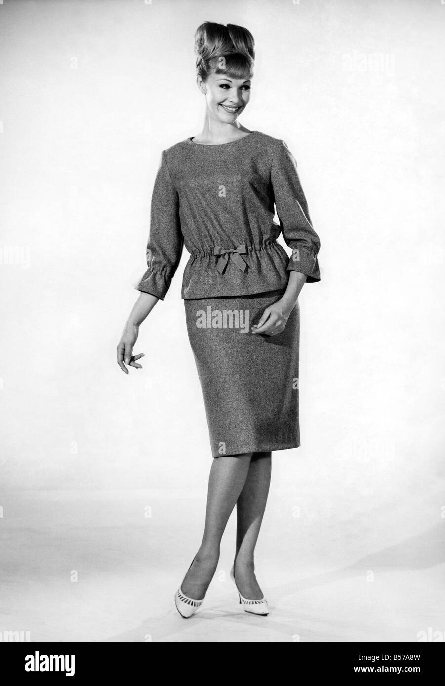 Reveille Fashions: Jo Waring wearing matching twin set. November 1964 ...