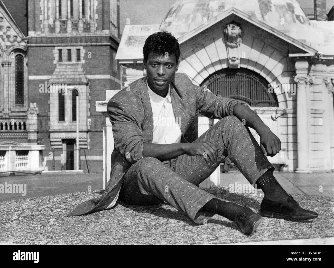 Actor Eamon Walker is just over 6ft tall and moves with the lithe ease ...