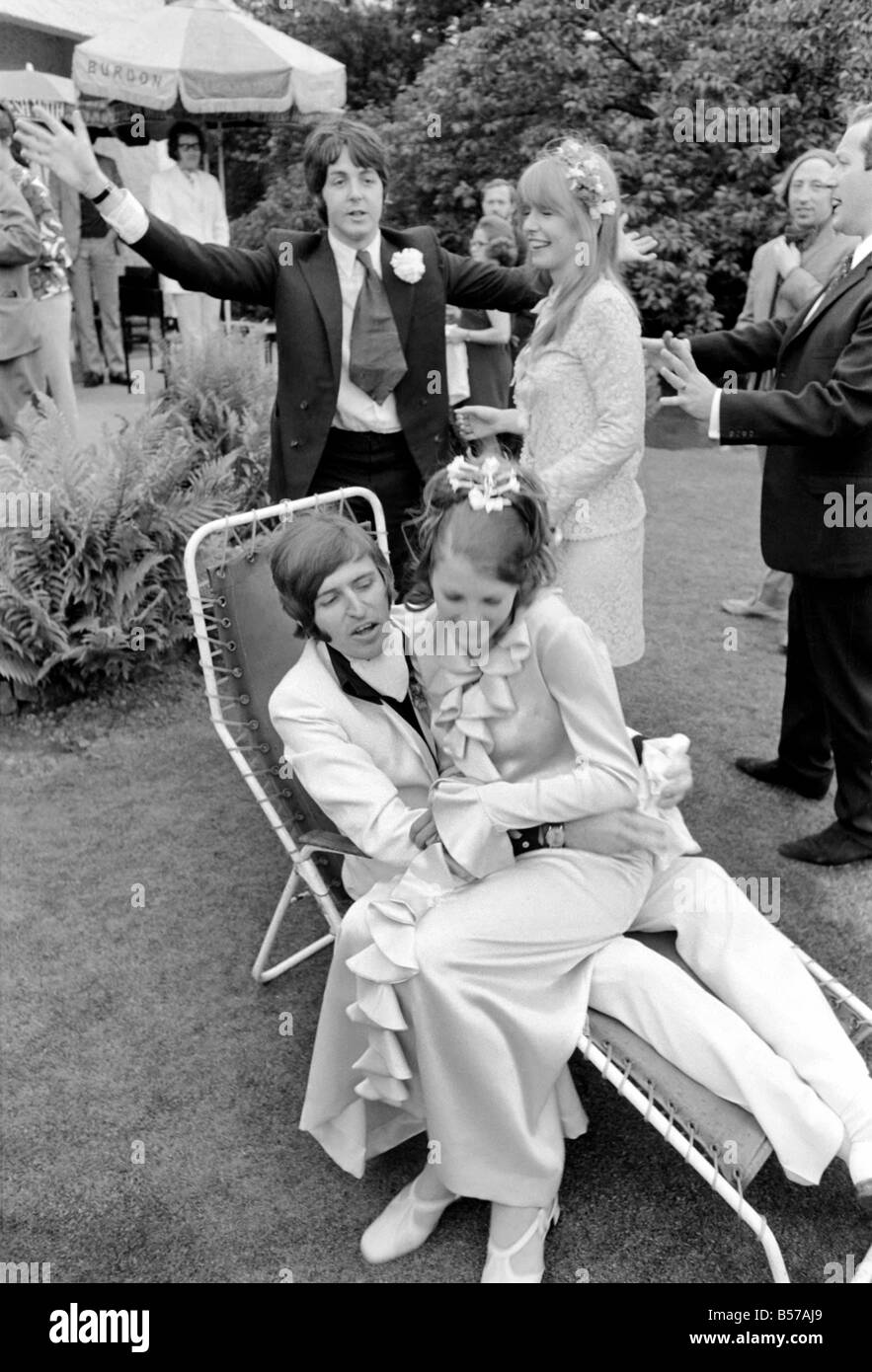 Mike McCartney's Wedding. ;Paul and Jane Asher pictured with Mike in ...