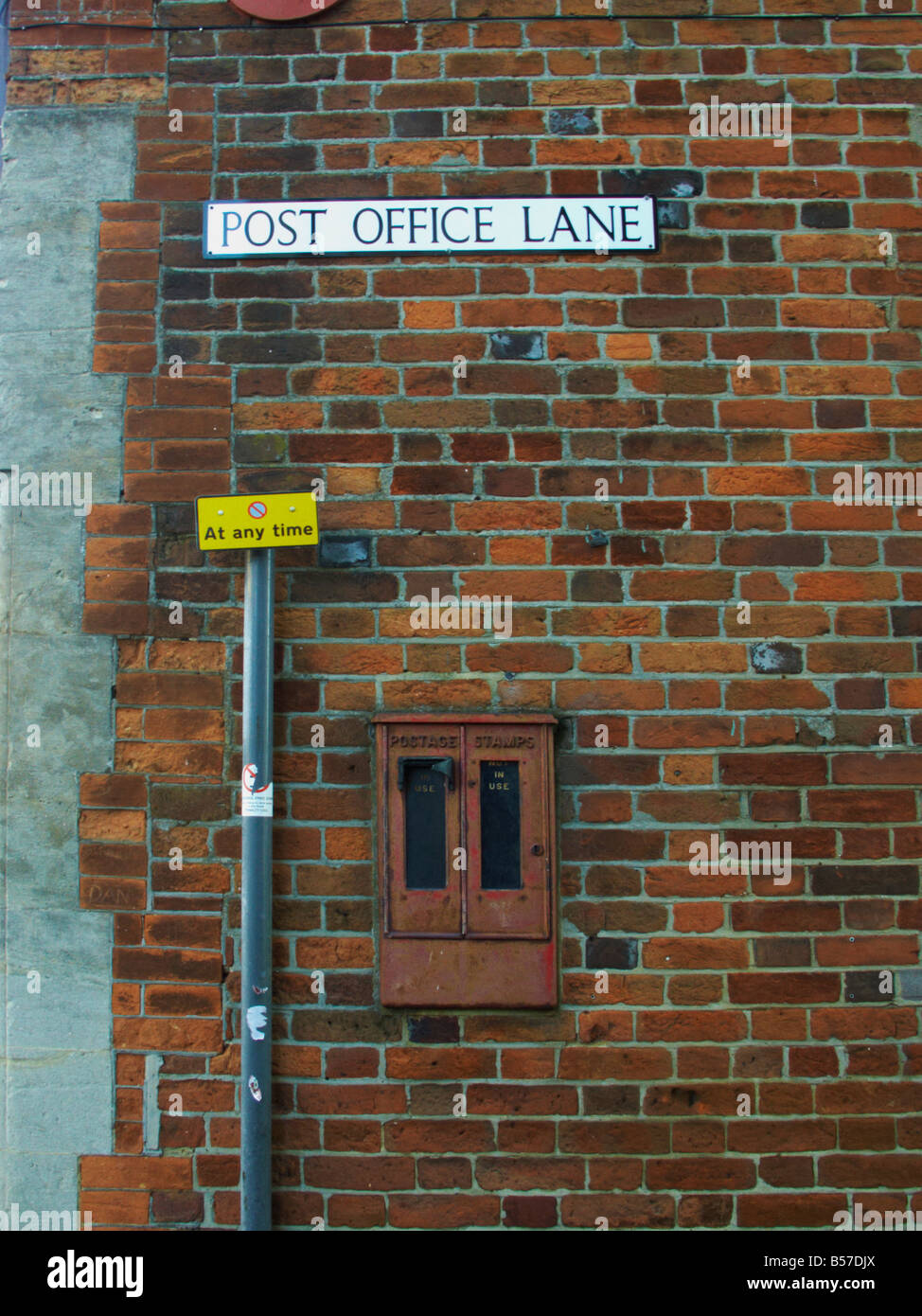 Postage stamps machine hi-res stock photography and images - Alamy